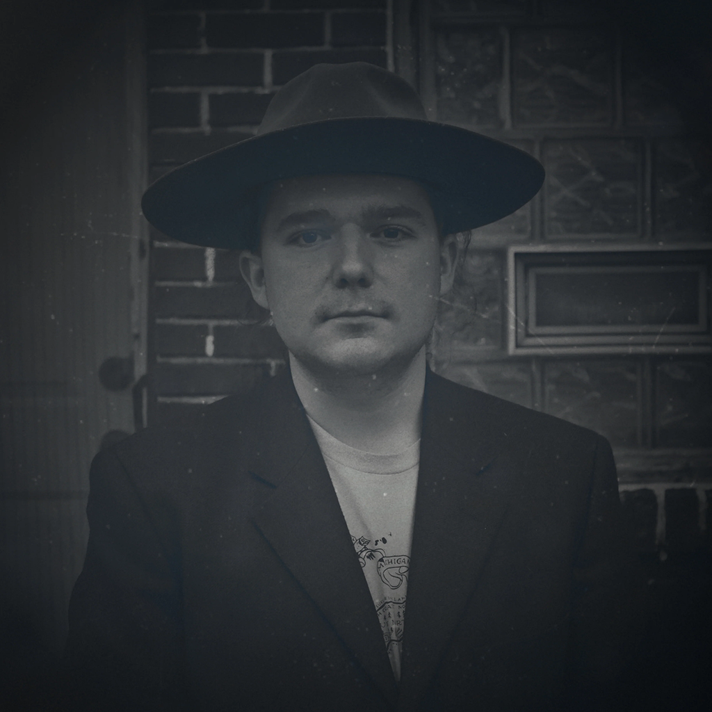 Grand Rapids musician Ben Travers comes to ArtRat Gallery